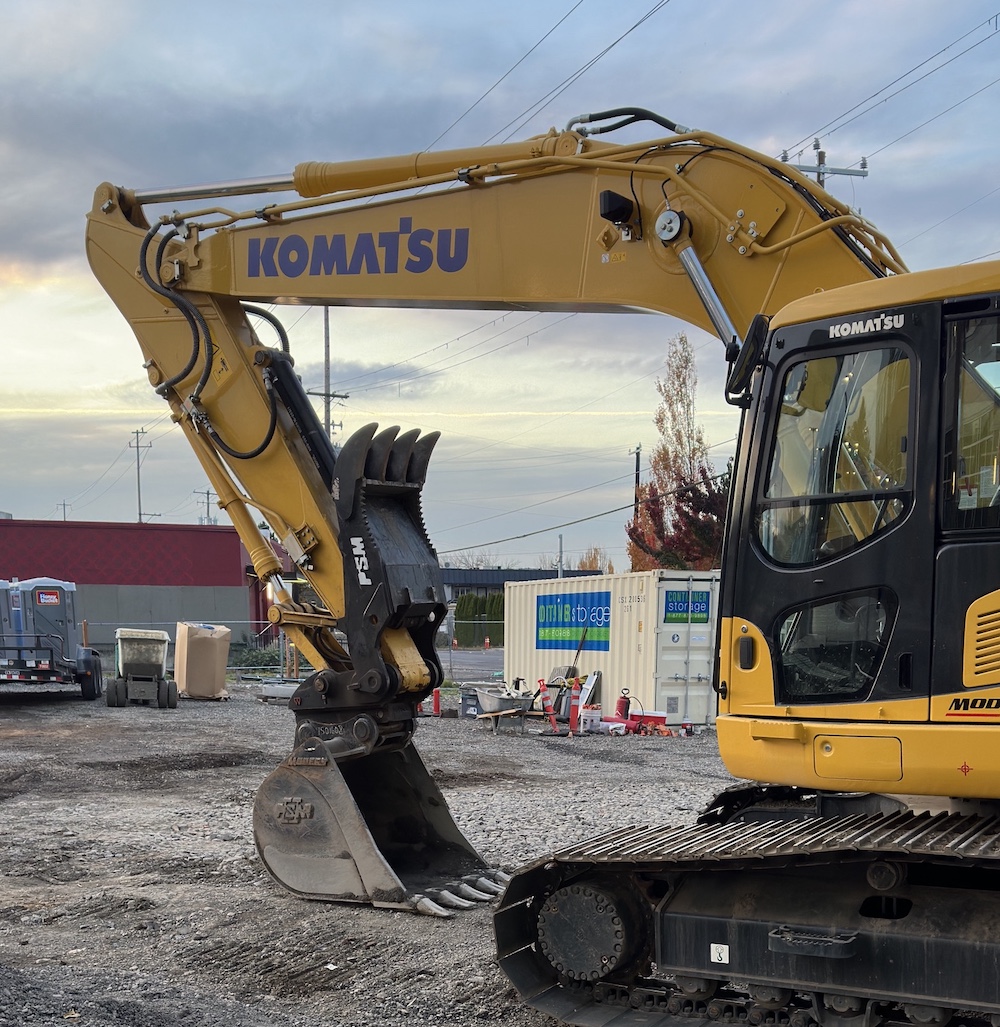 Progressive Link Hydraulic Thumb - PSM Corp