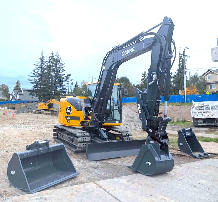 Progressive Link Hydraulic Thumb - PSM Corp